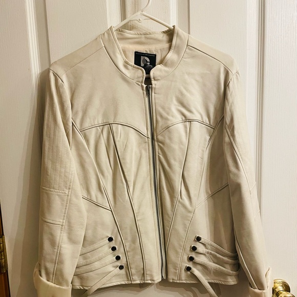 DC Comics | Jackets & Coats | Dc Comics Justice League Cream Leather ...